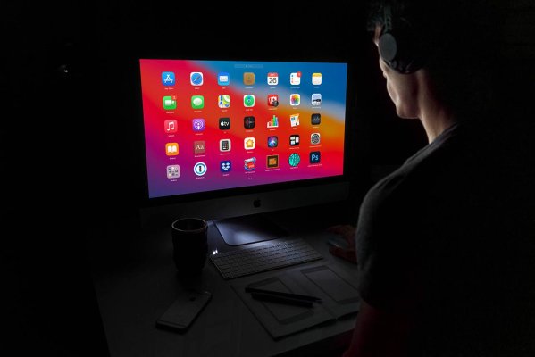 Mac op externe beeldschermen aansluiten: zo werkt het